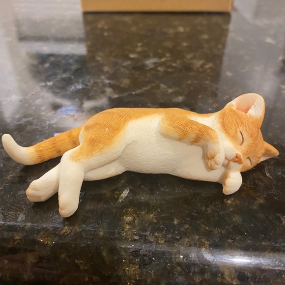 Sherratt & Simpson | Accents | 203 Sherratt Simpson Orange Tabby 8939 ...